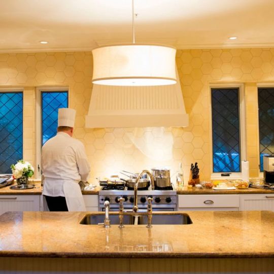 In-Room Dining | Sea Island Resort